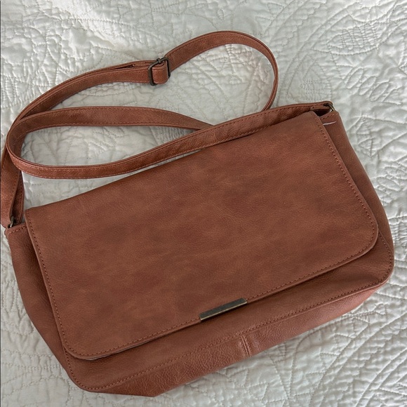 thirty-one | Bags | Thirty One Tan Shoulder Bag | Poshmark